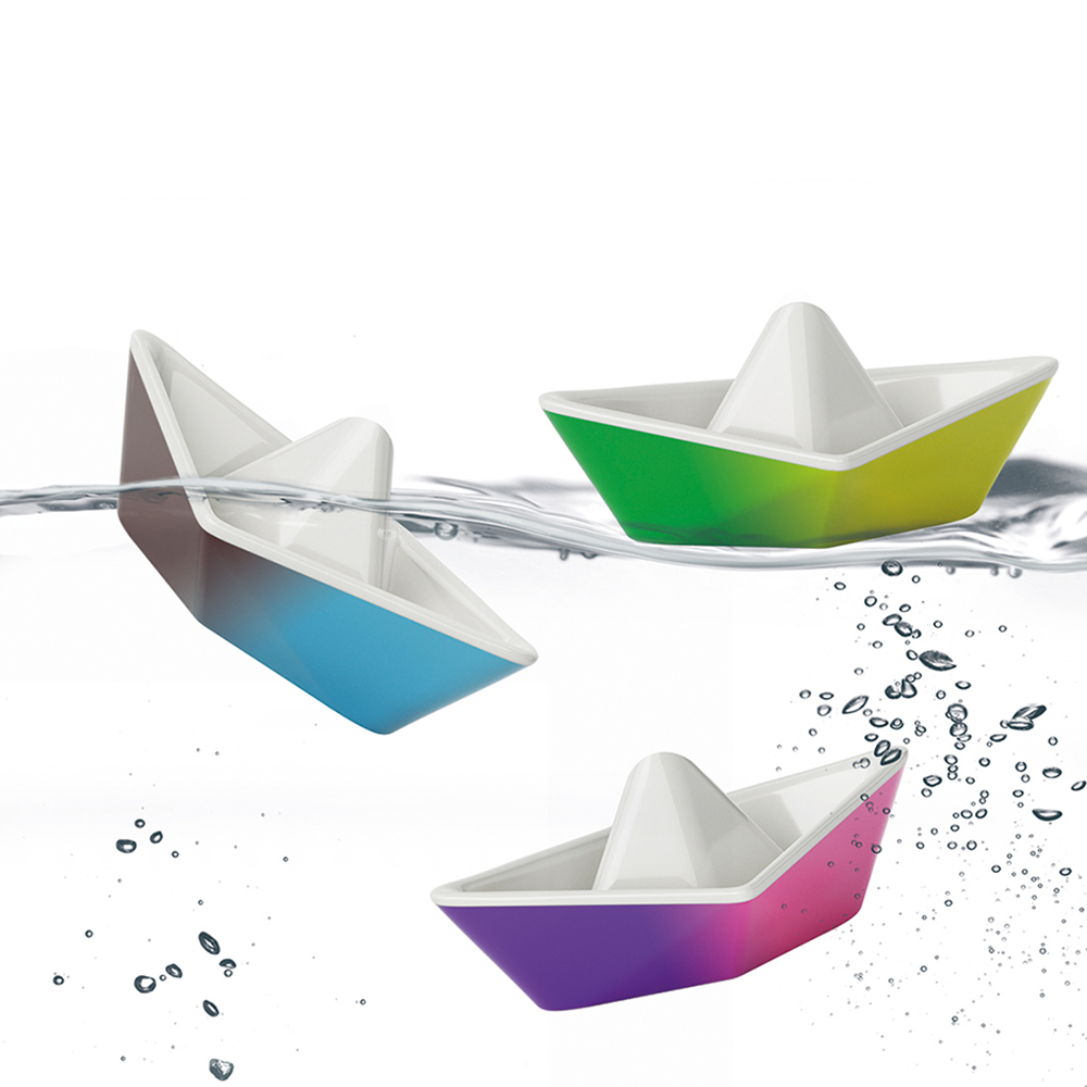 Origami Color Changing Boats – Curiosity Corner at Scott Family Amazeum